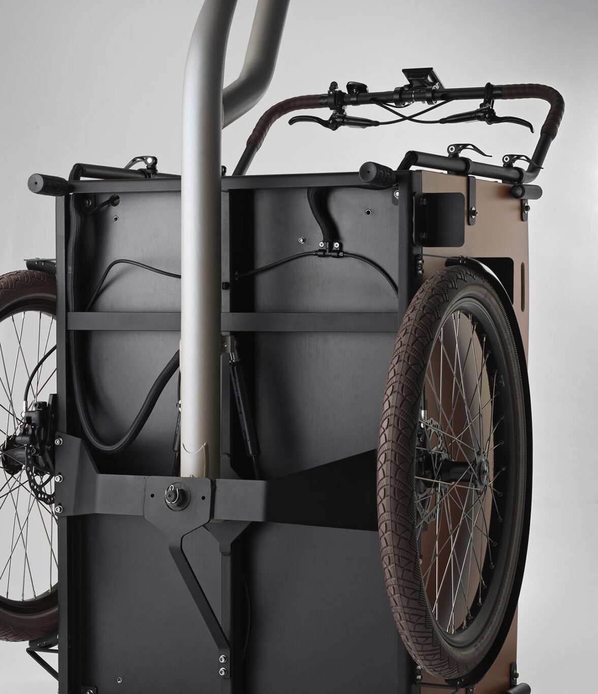 Signature II Lådcykel Mittmotor Remdrift GPS Aut växlar – Seaside Bike